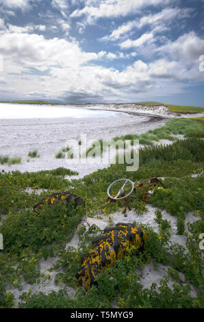 Buried tractor on beach, Berneray, North Uist, Outer Hebrides Stock ...