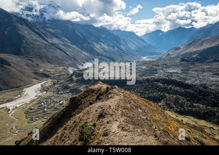 The remote village of Chozo and its mountains, Lunana Gewog, Gasa ...