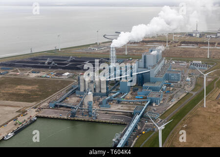 Aerial view of the coal powered electricity power station known as Fort ...