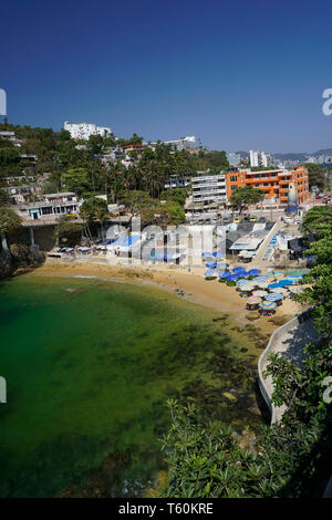 Playa La Angosta (Langosta), Acapulco, Mexico Stock Photo - Alamy
