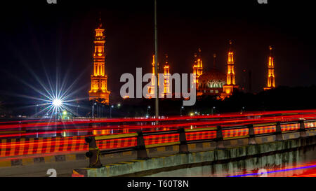Samarinda, kalimantan Timur/ Indonesia : " Islamic Center Mosque ...