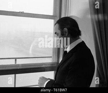 Stanley Baker star of the film 'Zulu' photographed on his arrival at ...