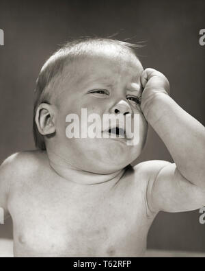 Sad crying child. Black and white Stock Photo - Alamy