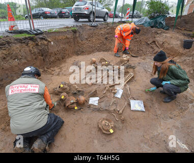 Klessin, Germany. 29th Apr, 2019. These mortal remains of German ...