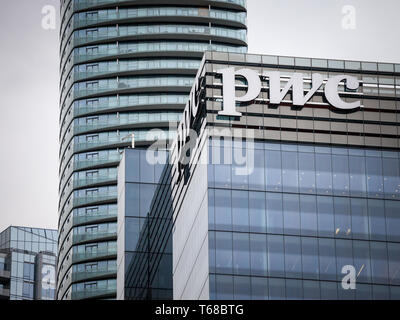 PricewaterhouseCoopers PwC headquarters office in London, England ...