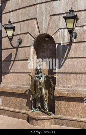 Sculpture of Pierrot Stock Photo - Alamy