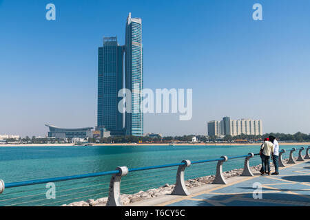 The Seafront promenade in Abu Dhabi, UAE Stock Photo - Alamy