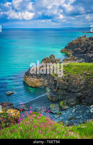 Stunningly beautiful Cornish sea coast Stock Photo - Alamy