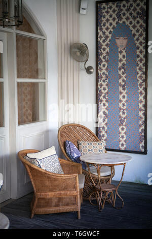 Boutique shops of Seminyak, Bali, Indonesia Stock Photo - Alamy