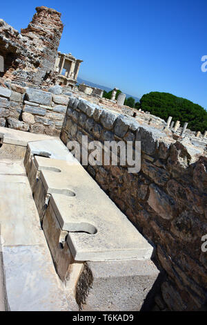 Roman public toilets Stock Photo - Alamy