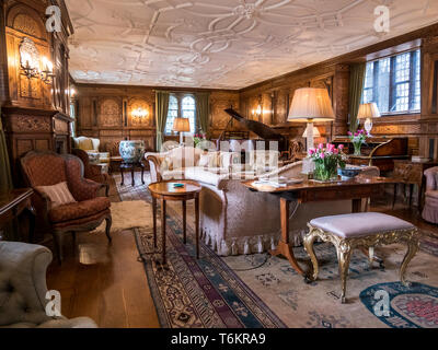 ' The Drawing Room ' at Hever Castle in Kent, UK Stock Photo - Alamy