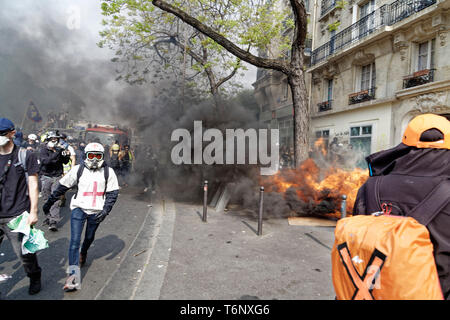 Paris, France. 1st May, 2019. Demonstration of may day international ...