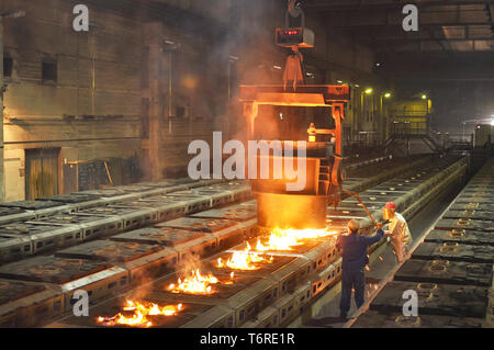 Production of metal components in a foundry - Equipment and ...