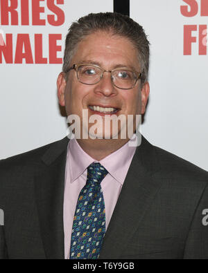 May 1, 2019 - BILL PARDY attends The Big Bang Theoryâ€™s Series Finale ...