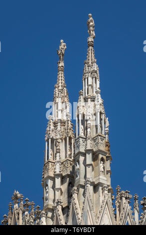 Gothic marble statues on Cathedral of Milan Duomo di Milano, outside ...