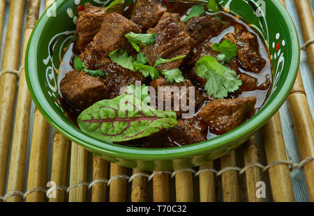 Pakistani Tawa mutton Stock Photo - Alamy