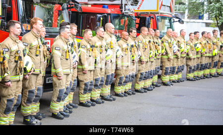 Paddington, London, UK. 04th May, 2019. Fire Fighters from the Green ...