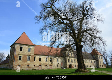 Batthyány Castle, Rakičan, Battyánfalva, Slovenia, Batthyány-kastély ...