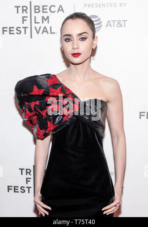 Lily Collins at the premiere of "Extremely Wicked, Shockingly Evil And ...