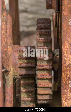 Old Clothes mangle Stock Photo - Alamy