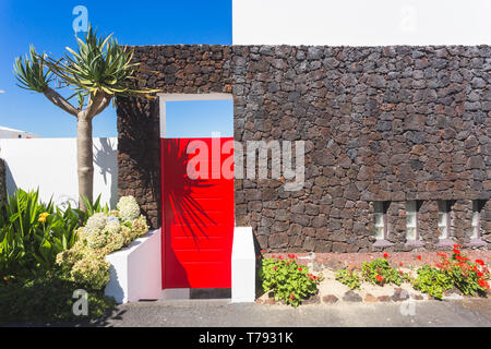 Typical Azorean house, Sao Miguel island, Portugal, Azores archipelago ...