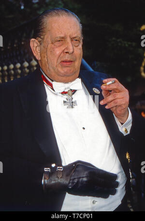 Schtonk!, Deutschland 1992, Regie: Helmut Dietl, Darsteller: Uwe ...