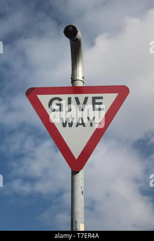 Giveway road sign Stock Photo - Alamy