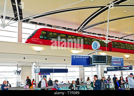 Tram Detroit Metro Airport Terminal Michigan Traveler Stock Photo - Alamy