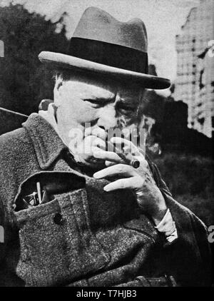 Chartwell, home of Winston Churchill, in winter taken from Mariners ...