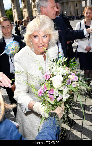 Berlin, Germany. 7th May 2019. German Chancellor Angela Merkel welcomes ...