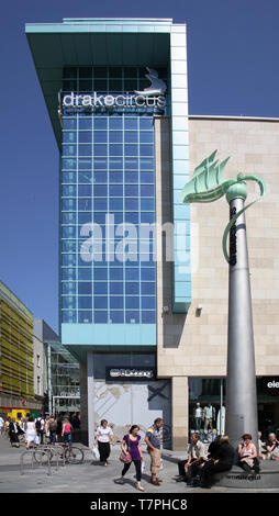 Exterior view of the Drake Circus shopping centre, Plymouth. Opened in ...