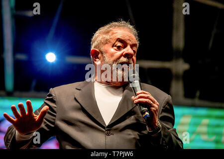 former president Lula attends student event in Sao Paulo Stock Photo ...