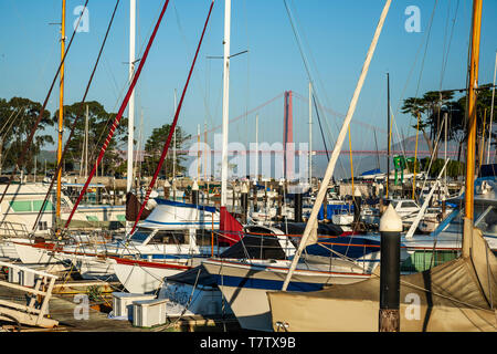 Golden Gate Bridge and Marina Green in San Francisco Stock Photo - Alamy
