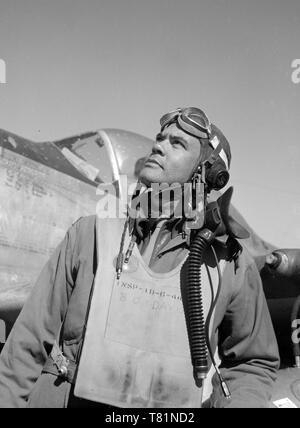 General Benjamin O. Davis, Jr., commander of the Tuskegee Airmen during ...