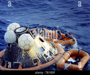 Apollo 11 UDT Recovery Team, 1969 Stock Photo - Alamy
