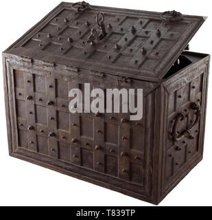 A significant French strong-box 1st half of the 18th century ...