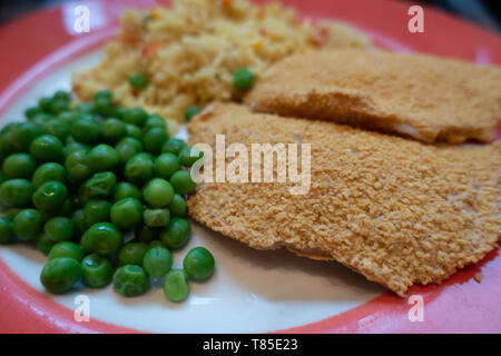 Findus Crispy Pancakes make a quick and convenient meal. Product shot ...