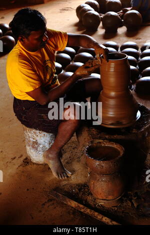 Traditional Kerala Clay Pot making Stock Photo - Alamy