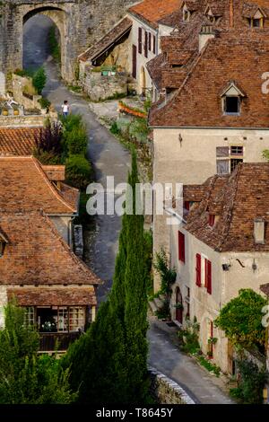 France, Quercy, Lot, Saint-Cirq-Lapopie, labelled one of the most ...