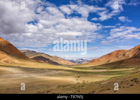 Leh Ladakh, beautiful landscape, Himalaya mountain range Stock Photo ...