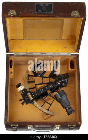A sextant of the Kriegsmarine Brass, partially black lacquered with ...