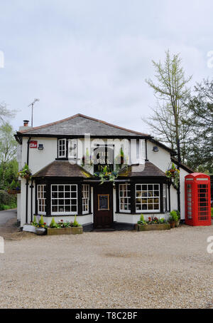 The Oak Inn, a Fuller's pub near Lyndhurst in the New Forest Stock ...