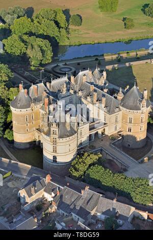 Castle in Sarthe, France Stock Photo - Alamy