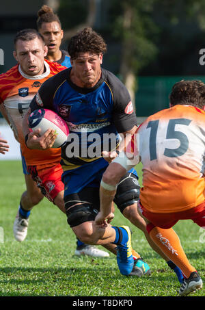Brynard Stander of the Force runs the ball during the Round 2 Super ...