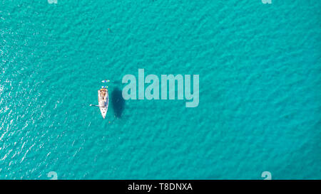 Drop down view of sail boats anchored in bay. Sakarun beach at Dugi ...