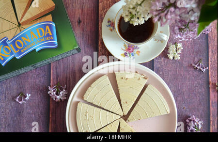 Original czech Kolonada spa waffer triangles: Traditional chocolate ...