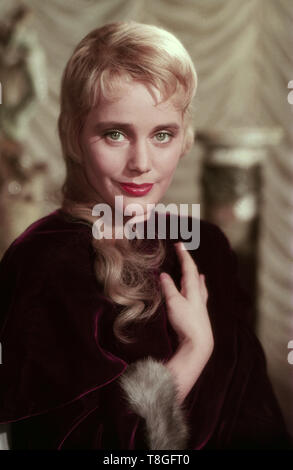 GERVAISE, Maria Schell (c), 1956 Stock Photo - Alamy