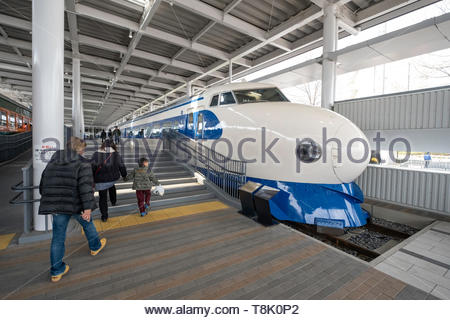 100 Series Shinkansen Stock Photo - Alamy