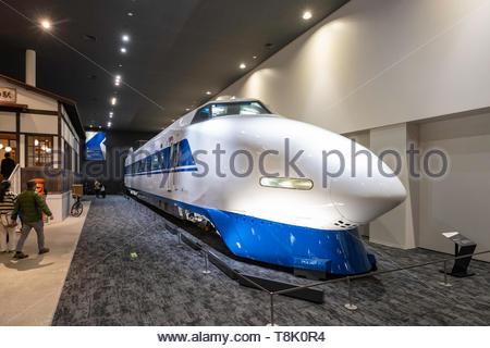 100 Series Shinkansen Stock Photo - Alamy