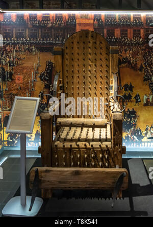Medieval Inquisition, Torture Chamber Stock Photo - Alamy